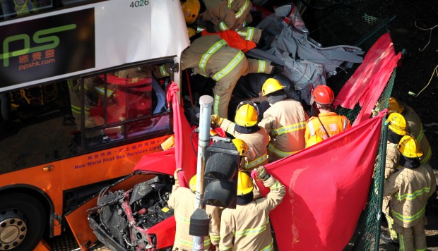 New World First Bus driver unconscious before crash | South China ...