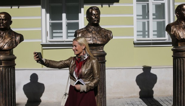 Strongman Josef Stalin’s bust unveiled in Russia’s ‘Rulers’ Alley ...