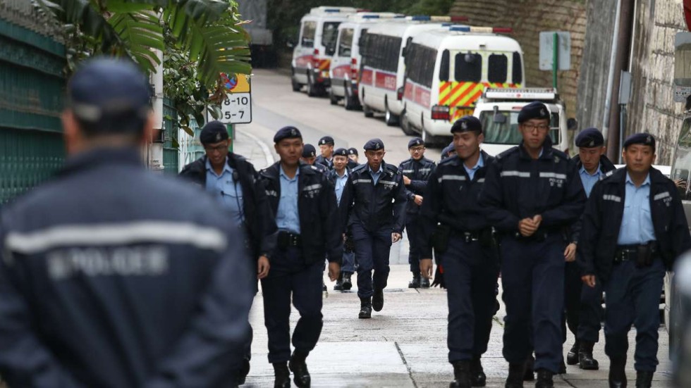Police Arrest 22 Hongkongers In Money Laundering Probe Linked To Scams